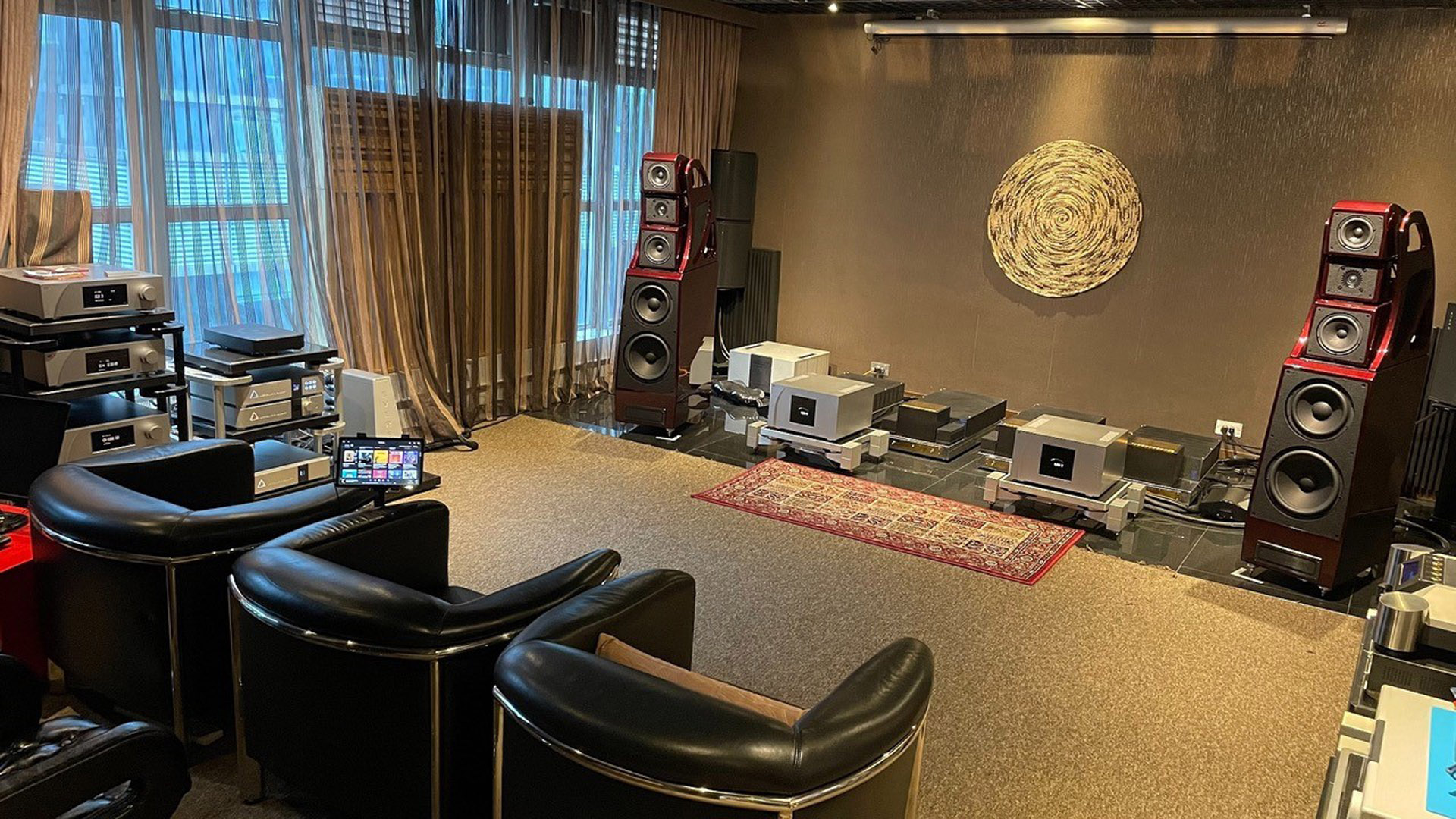 Wilson Audio Alexx V